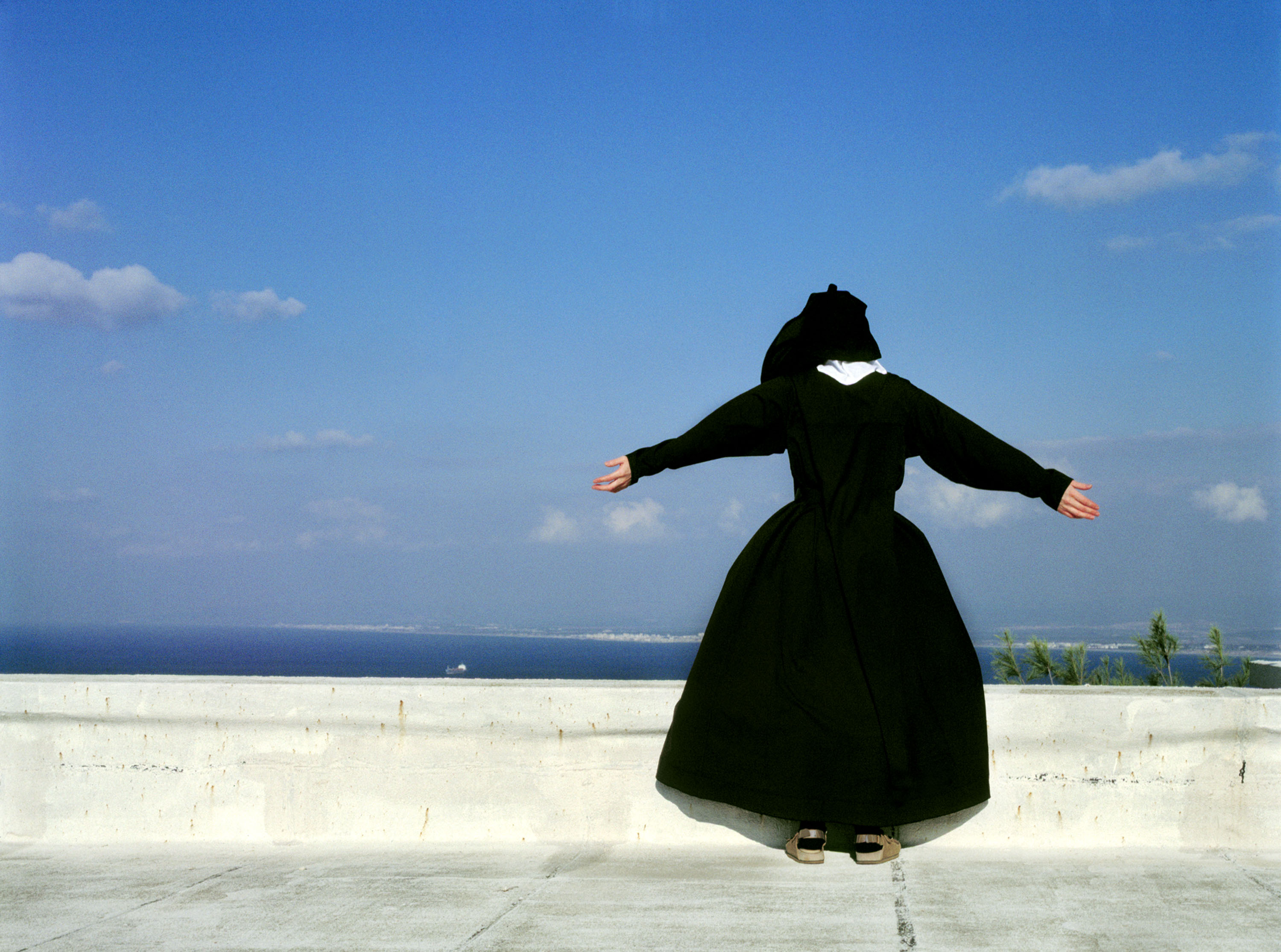 A Disturbance to the Frame: The Art of Lili Almog - Mana Contemporary