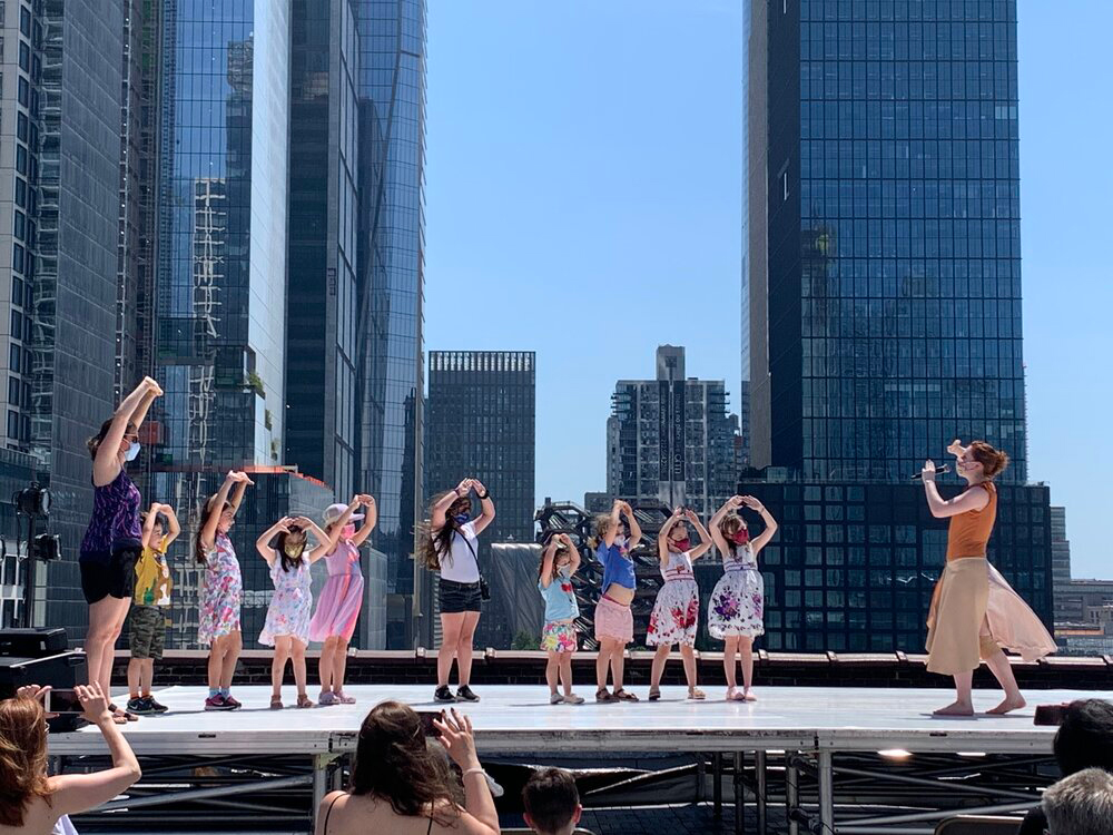 Community Dance Class - Mana Contemporary